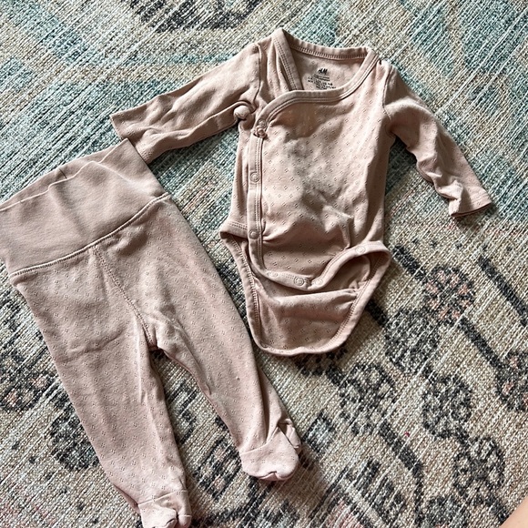 H&M | Matching Sets | Eyelet Two Piece Set | Poshmark